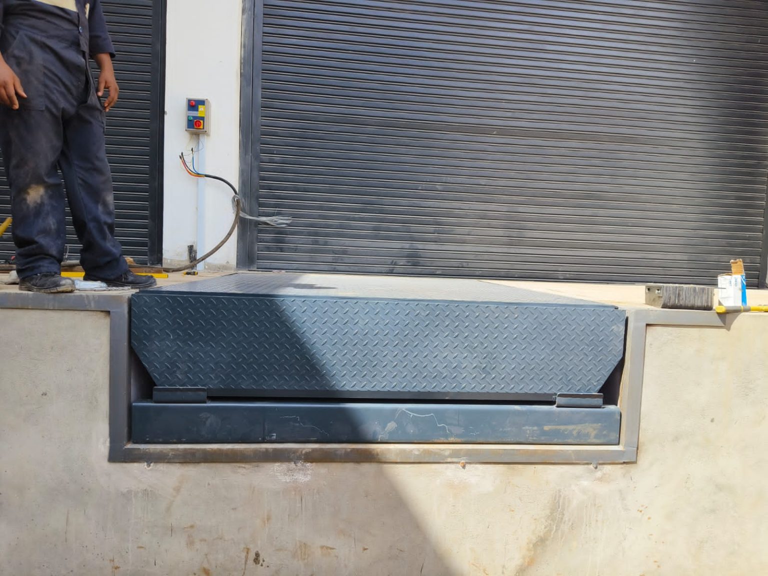 The Impact of Electro-Hydraulic Loading Dock Levelers - SEPPES Loading ...