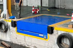 The Complete Guide to Warehouse Loading Dock Design: Best Practices ...